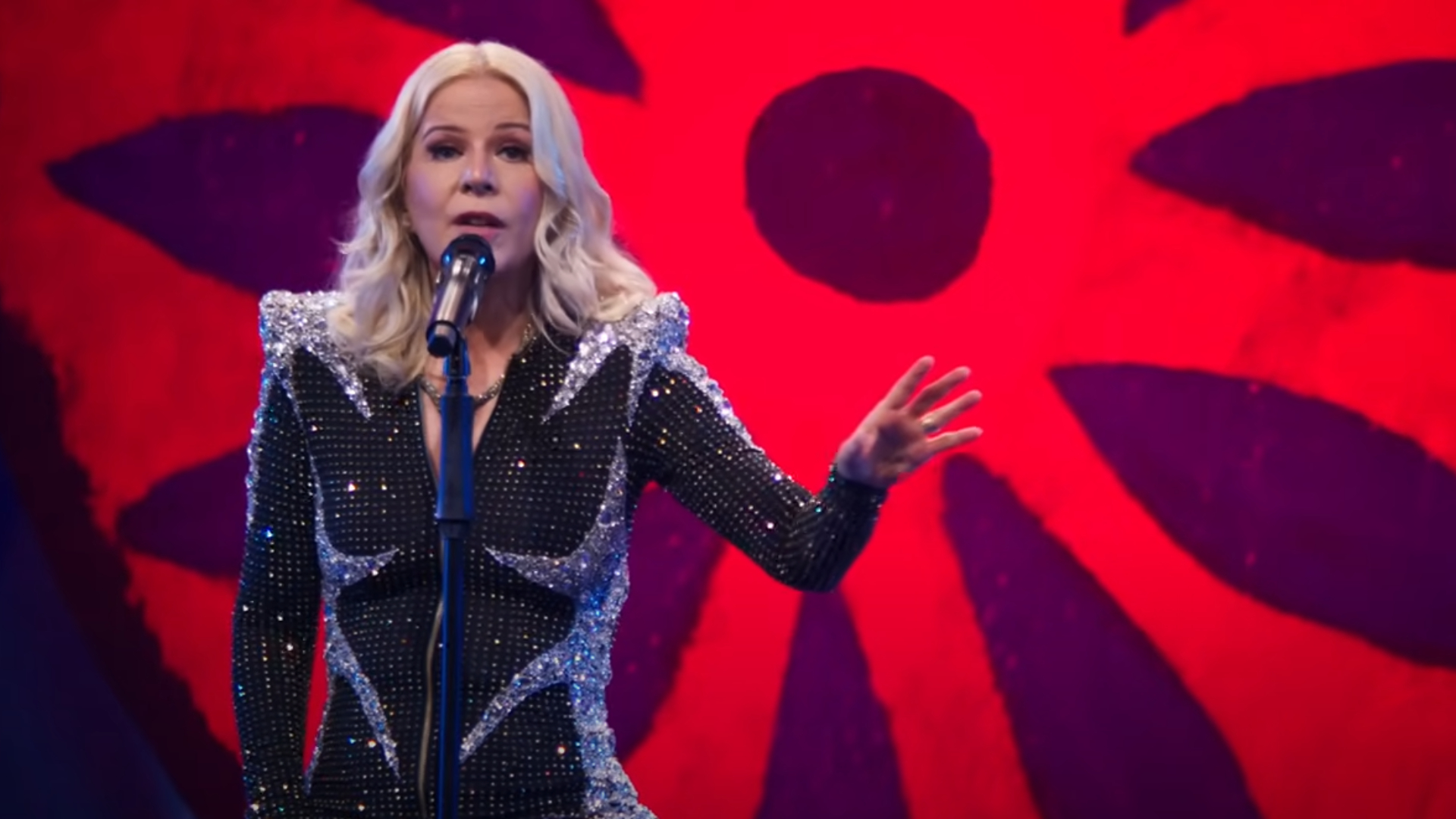 Paula Toller apresenta turnê de 40 anos de carreira em Nova Lima